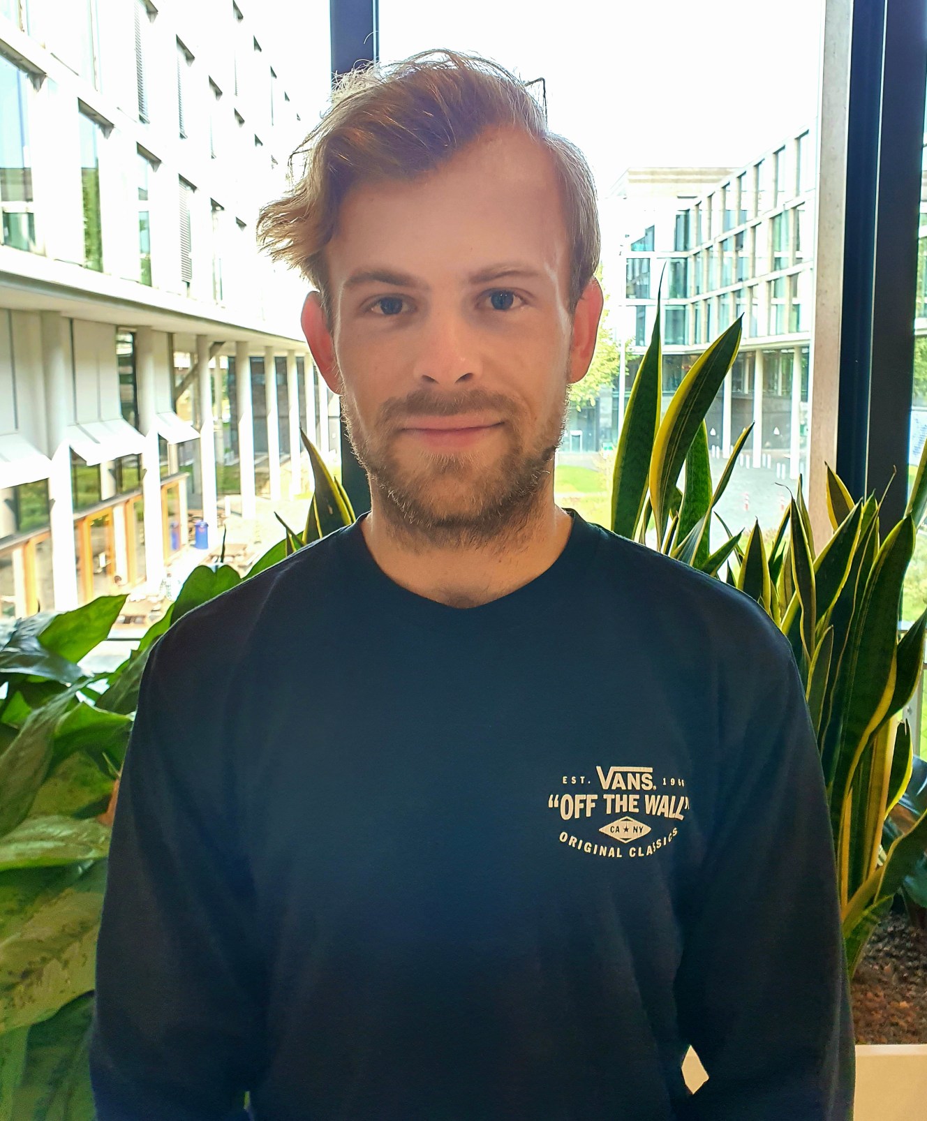 Group members – Van de Groep Lab