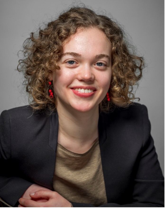 Anne Claude joined our group as a Ph.D. candidate. Welcome! – Van de ...